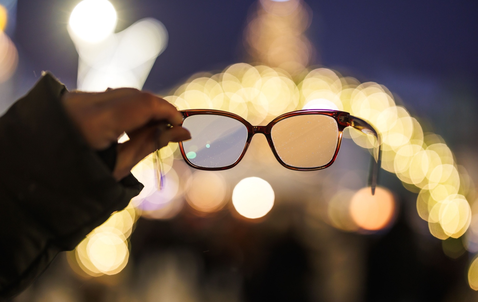 Do Neurolens Glasses Work? | Signature Eye Care